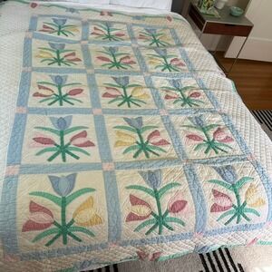 Arch Quilts - Poshmark